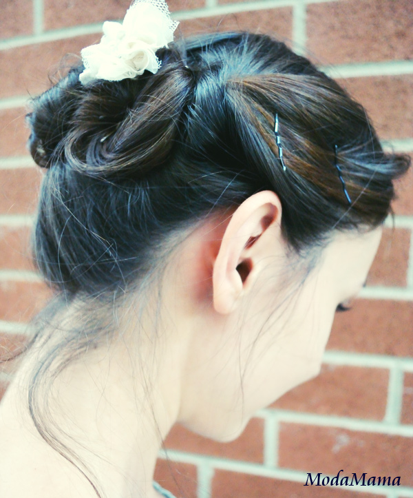 Hair Tutorial: Three-Bun Do – Moda Mama